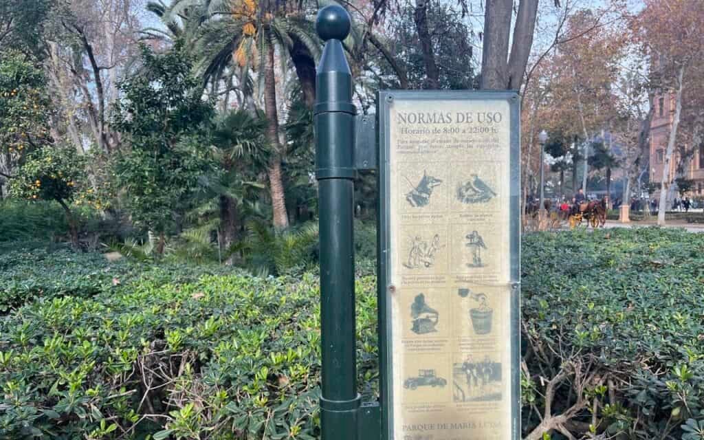 Maria Luisa Park Seville - Tourist Guide - Visit-Seville.com